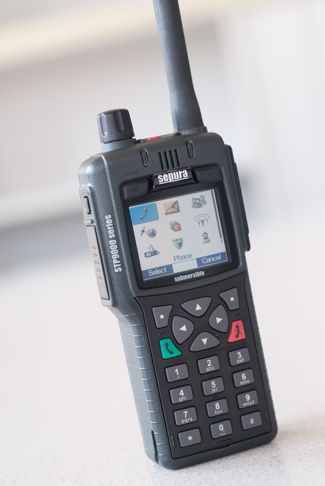 Portofoons - Professionele portofoon met landelijke dekking